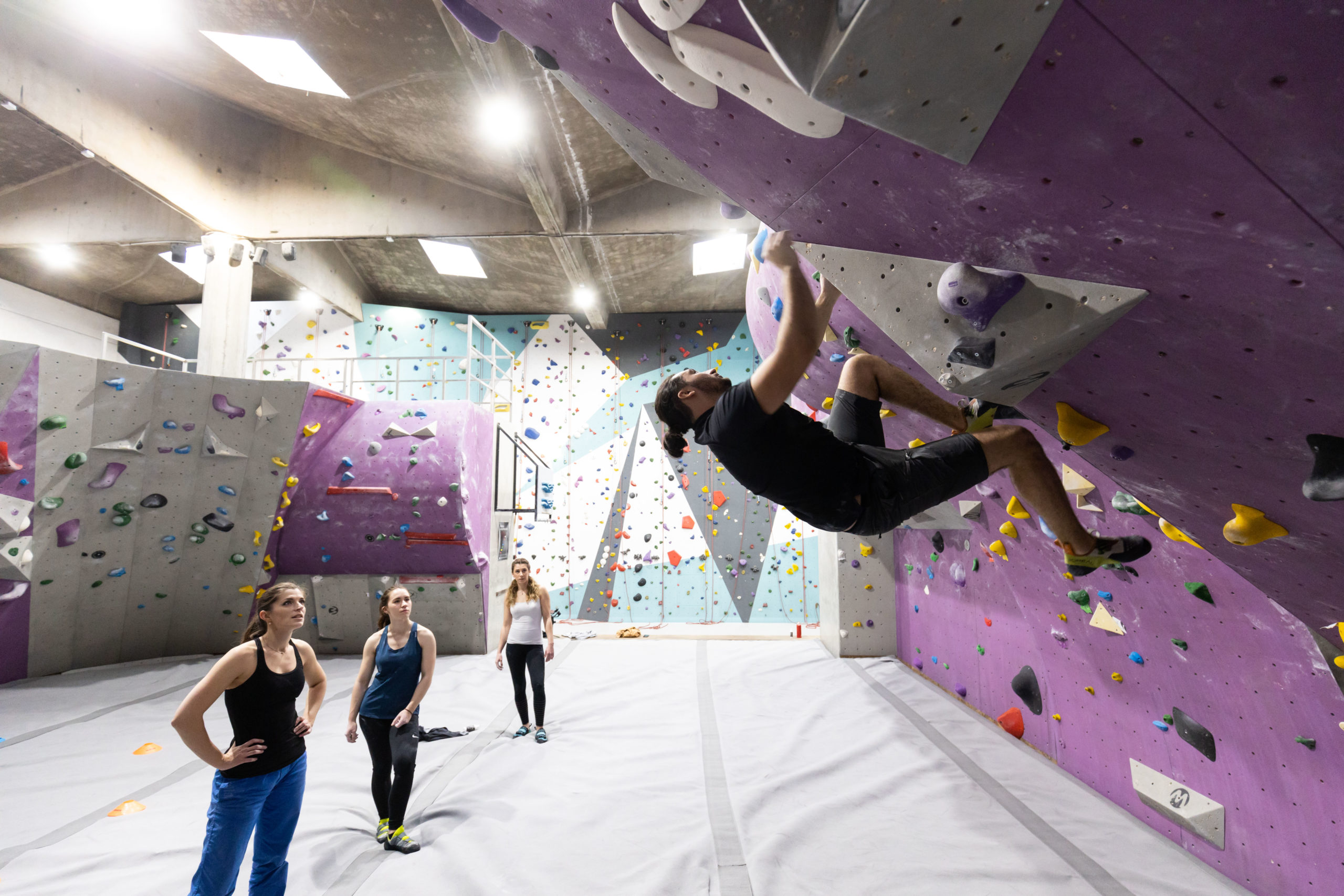 La salle d'escalade en photos | Climb Up Lille Villeneuve